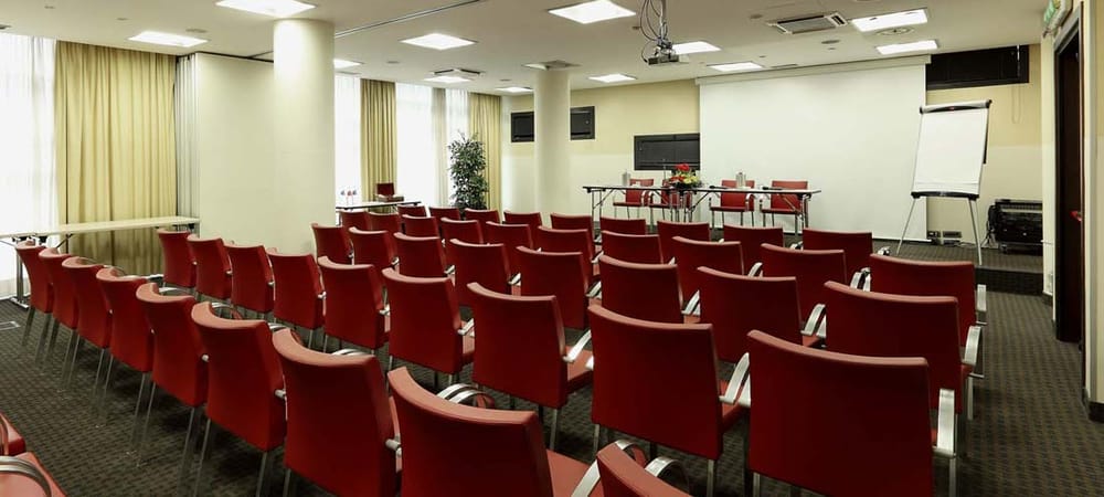 HOLIDAY INN TURIN CORSO FRANCIA - Piazza Massaua 21, Torino, Italy ...