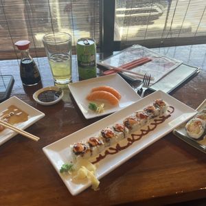 MIX PACIFIC RIM - 71 Photos & 79 Reviews - 1001 E University Ave, Las ...