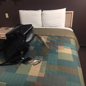 HOLLYWOOD STARS INN - Updated July 2024 - 49 Photos & 34 Reviews - 5435 ...