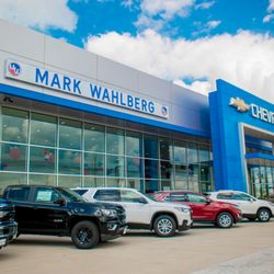 MARK WAHLBERG CHEVROLET - 19 Photos & 42 Reviews - 3900 W Broad St ...