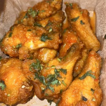 WINGZILLA - Updated December 2025 - 21 Photos - 1129 Queen Street E ...