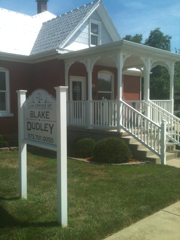 MICHAEL BLAKE DUDLEY ATTORNEY-AT-LAW - Updated November 2024 - 124 N ...