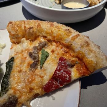 KING TAPS - Updated December 2025 - 46 Photos - 620 King St West ...