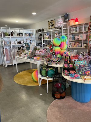 THE PRIZE BOOTH - Updated December 2025 - 59 Photos & 45 Reviews - 4270 ...