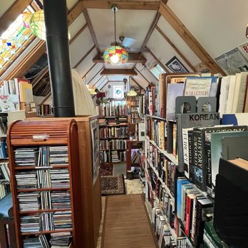 RODGERS BOOK BARN - Updated January 2026 - 34 Photos & 30 Reviews - 467 ...