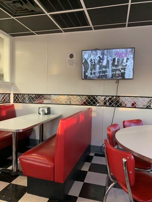 TWISTED BURGER DINER - Updated March 2025 - 59 Photos & 47 Reviews ...