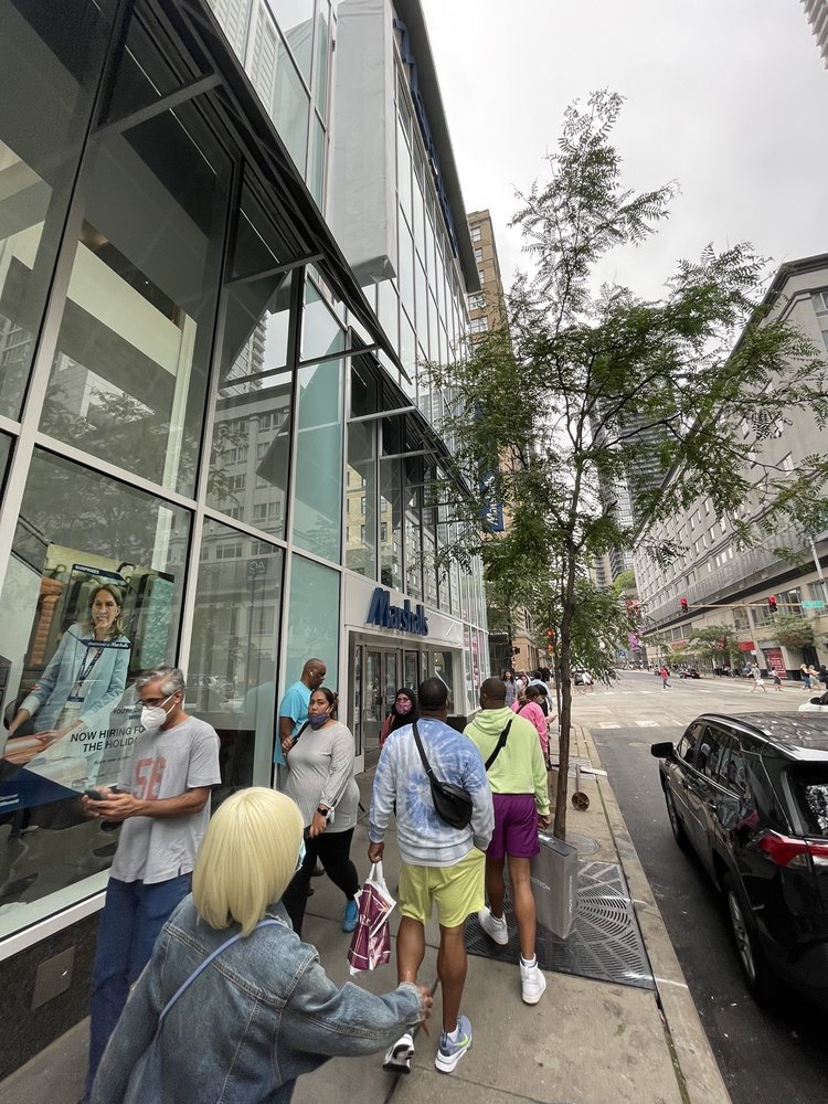 MARSHALLS - Updated July 2025 - 71 Photos & 86 Reviews - 600 N Michigan ...