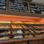 AVON DONUTS INC - 215 Photos & 248 Reviews - 45324 Woodward Ave ...