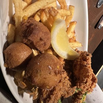 FIXE AUSTIN’S SOUTHERN HOUSE - Updated January 2025 - 1278 Photos ...