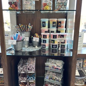 BLUEBIRD CANDY CO - Updated January 2026 - 46 Photos & 24 Reviews - 75 ...