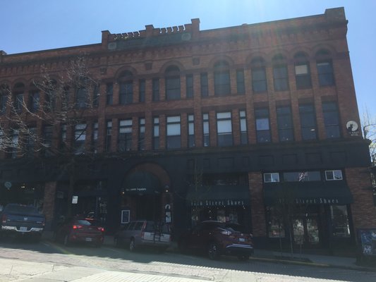 MCKENNA LEMONS, LMT - Updated June 2026 - 1200 Harris Ave, Bellingham ...
