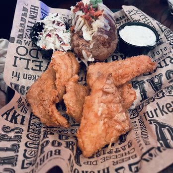 CALHOUN’S - Updated August 2025 - 208 Photos & 157 Reviews - 100 Melton ...