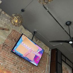 GRIT 2C - Updated August 2025 - 181 Photos & 249 Reviews - 212 S ...