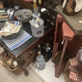 THE ECLECTIC CHIC - Updated December 2025 - 48 Photos & 14 Reviews ...