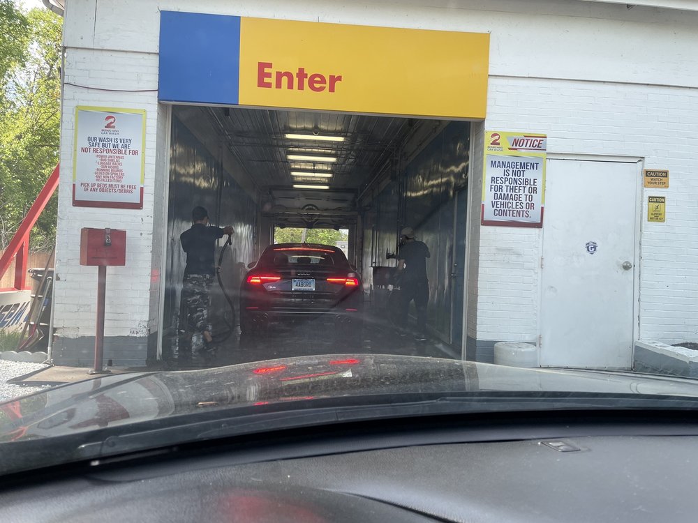 GLASTONBURY SHELL - Updated August 2025 - 2749 Main St, Glastonbury ...