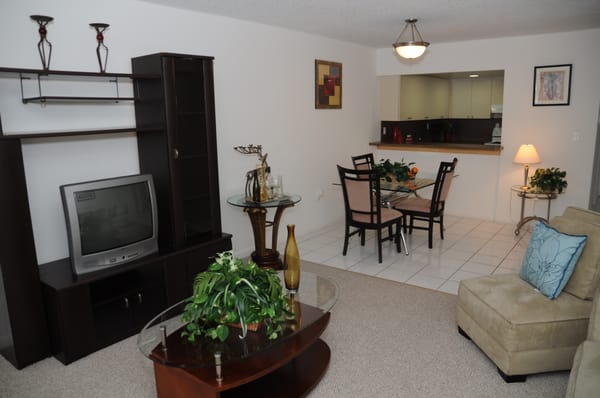 2500 INVERRARY CLUB APARTMENTS - Updated September 2025 - 2580 NW 56th ...