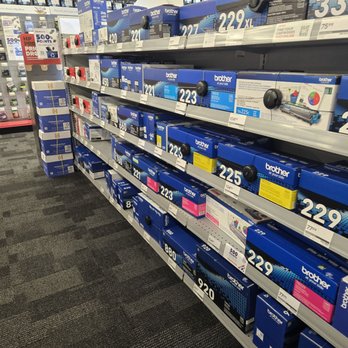 STAPLES - Updated December 2025 - 16 Photos & 23 Reviews - 501 Route 17 ...