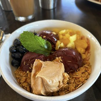 PAIA BAY COFFEE & BAR - Updated November 2024 - 1308 Photos & 690 ...