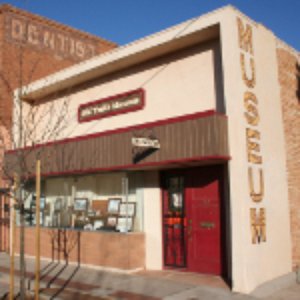 NAVAJO COUNTY HISTORIC COURTHOUSE - 32 Photos - 100 E Arizona St ...
