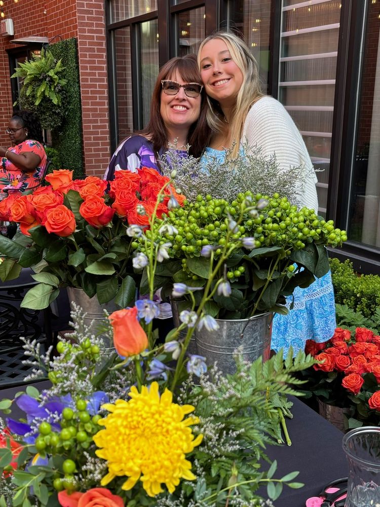 MANDI’S FLOWERS - Updated December 2025 - 58 Photos & 12 Reviews - 51 W ...