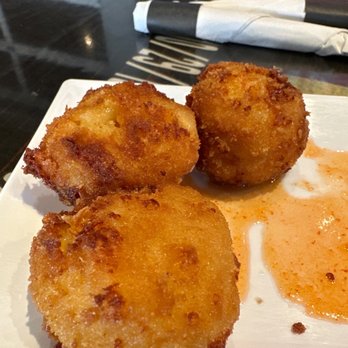 REDEMPTION BAR AND GRILL - Updated July 2024 - 264 Photos & 187 Reviews ...