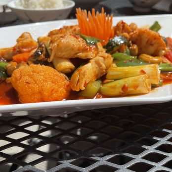 TASTE ASIAN FUSION BISTRO - Updated April 2025 - 210 Photos & 144 ...