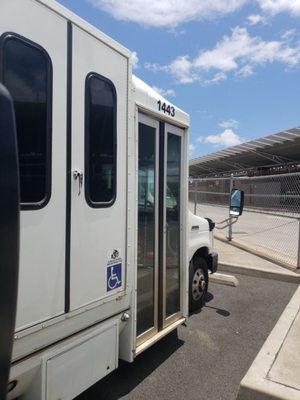 HANDI-VAN - Updated November 2025 - 11 Photos & 30 Reviews - 811 Middle ...