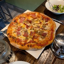 THE PUB AT 333 - Updated December 2025 - 188 Photos & 201 Reviews - 333 ...