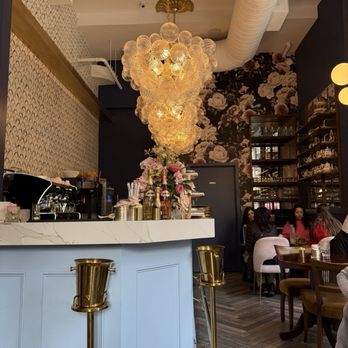 LITTLE HEN - Updated February 2025 - 211 Photos & 61 Reviews - 155 ...