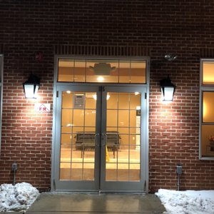 LISA CADOO - Updated May 2025 - 17 Photos & 22 Reviews - 66 Park St ...