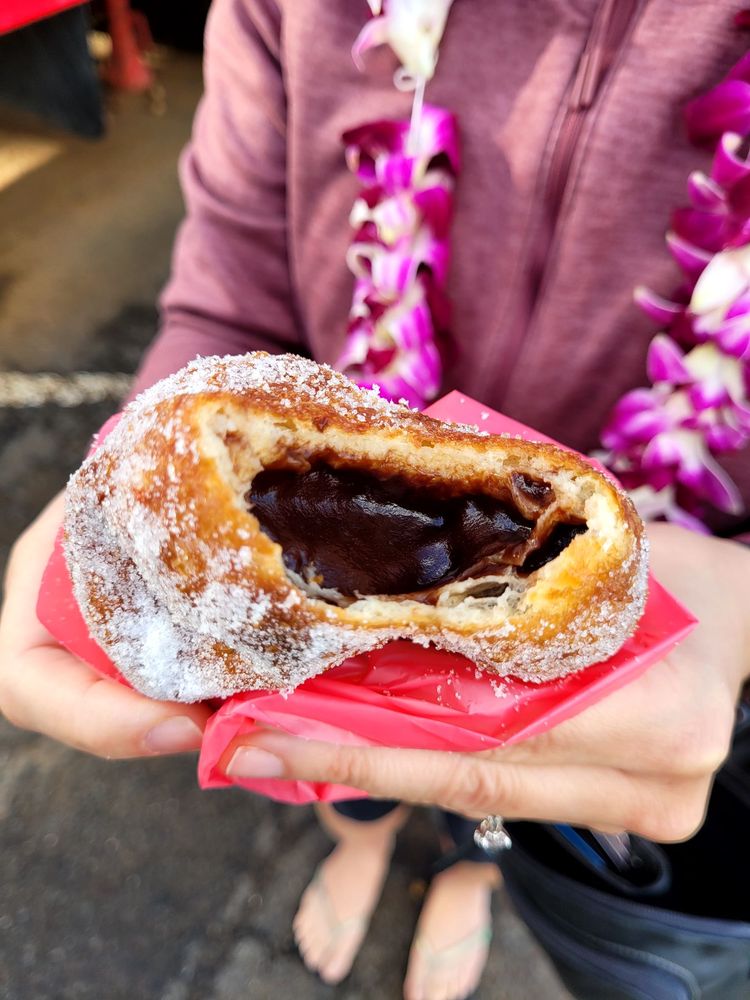 LEONARD’S BAKERY MALASADAMOBILE - Updated August 2024 - 763 Photos ...