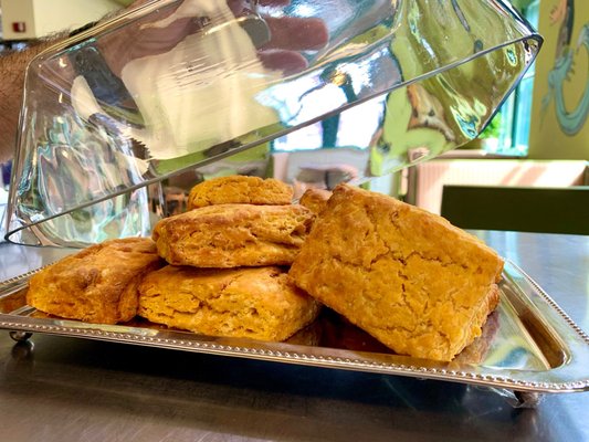 LIZARD CAFE - Updated June 2025 - 77 Photos & 84 Reviews - 109 E Main ...