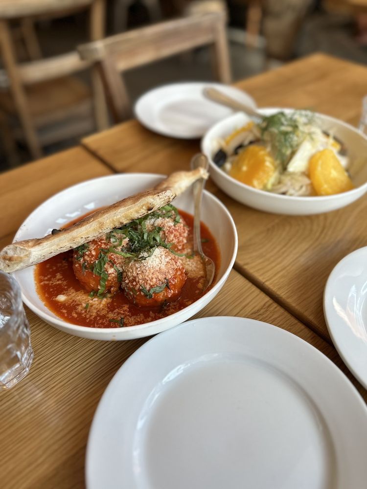 MOTORINO PIZZA - Updated October 2025 - 703 Photos & 1141 Reviews - 349 ...