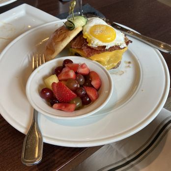 HAZELWOOD FOOD AND DRINKS - Updated August 2024 - 1265 Photos & 975 ...