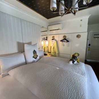 STAYPINEAPPLE, A DELIGHTFUL HOTEL, SOUTH END - Updated May 2025 - 146 ...