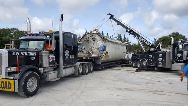 DOWNTOWN TOWING - Updated December 2025 - 52 Photos & 50 Reviews - 1451 ...