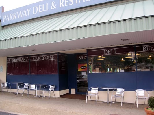 PARKWAY DELI & RESTAURANT - Updated September 2025 - 544 Photos & 961 ...