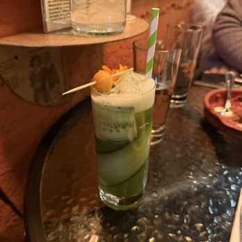 THE FLY TRAP - Updated May 2025 - 910 Photos & 1181 Reviews - 606 ...