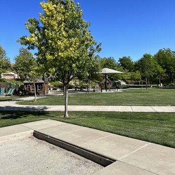 RANCHO SAN RAMON COMMUNITY PARK - Updated February 2025 - 258 Photos ...