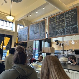 ISLES BUN & COFFEE - 317 Photos & 475 Reviews - 1424 W 28th St ...