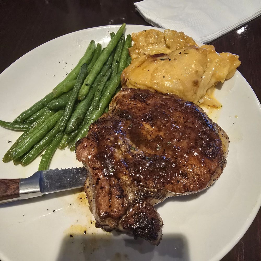 MAVIS PUBLIC HOUSE - Updated July 2025 - 6025 Kruse Dr, Solon, Ohio ...