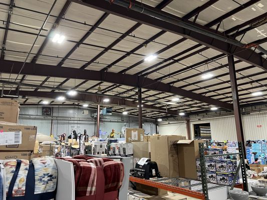 ADDICTED 2 DEALS - Updated December 2025 - 10 Photos - 8555 194th Ave ...