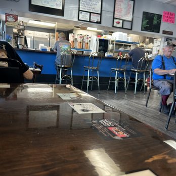 BROADWAY DINER - Updated January 2026 - 68 Photos & 47 Reviews - 426 E ...