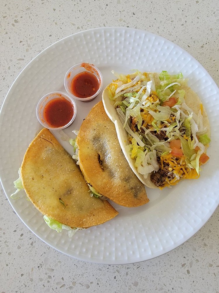 SOMEBURROS - 27 Photos & 41 Reviews - 2836 S Signal Butte Rd, Mesa, AZ ...