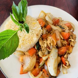 CHOW THAI - Updated June 2024 - 106 Photos & 157 Reviews - 426 ...