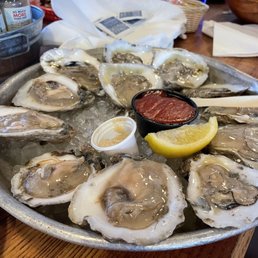 HALF SHELL RAW BAR - Updated December 2025 - 1424 Photos & 1071 Reviews ...