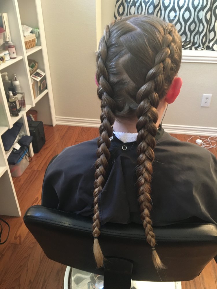 VALENCIA STYLES - Request an Appointment - 28 Photos - 5525 Mansions ...
