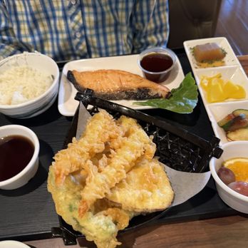 KAMON SUSHI - Updated June 2024 - 2592 Photos & 1071 Reviews - 17855 ...