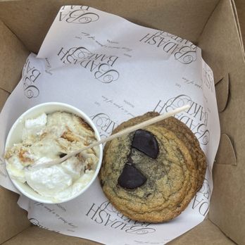 BADASH BAKES - Updated July 2025 - 304 Photos & 122 Reviews - 247 E ...