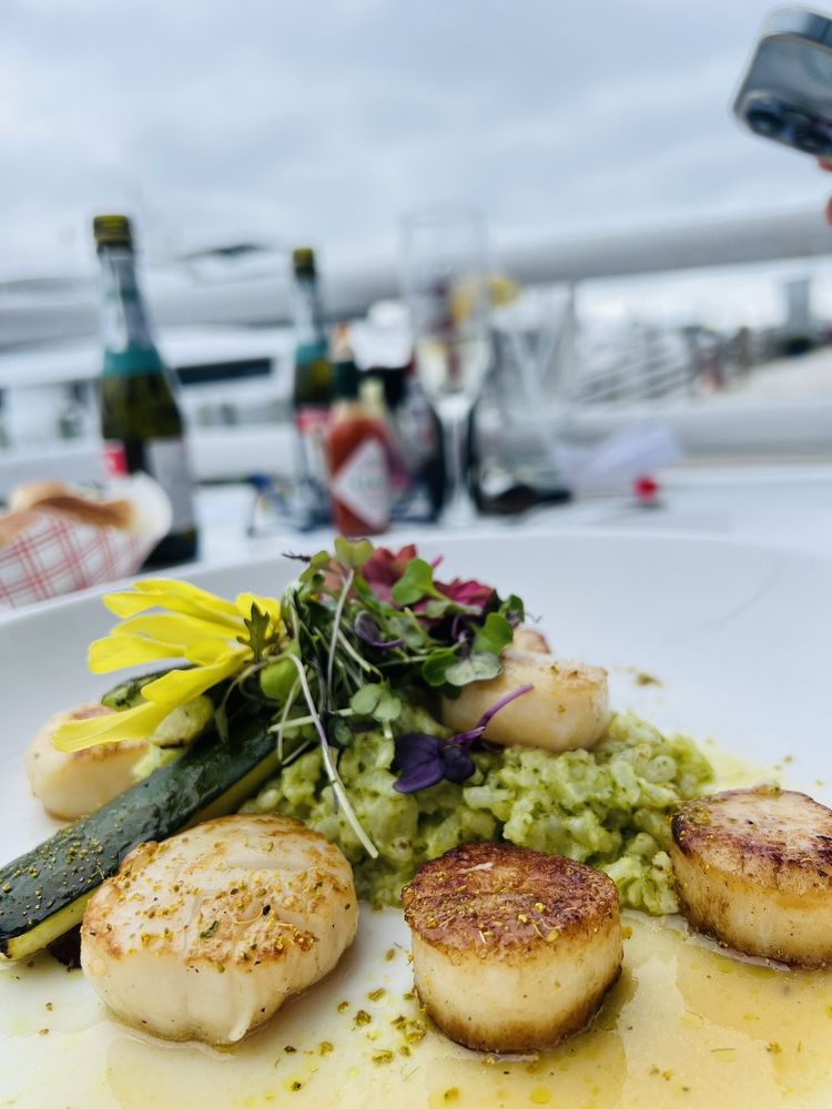 THE FLYING BRIDGE - Updated December 2025 - 317 Photos & 449 Reviews ...